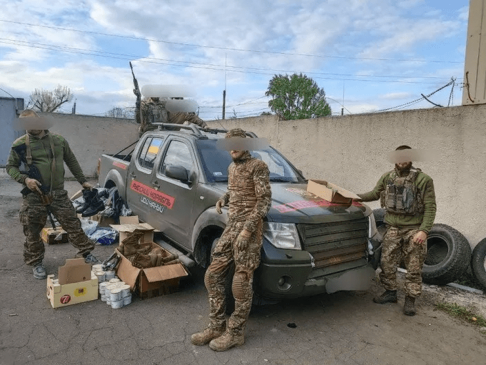 Meet the international team of volunteers who are retrofitting civilian ...