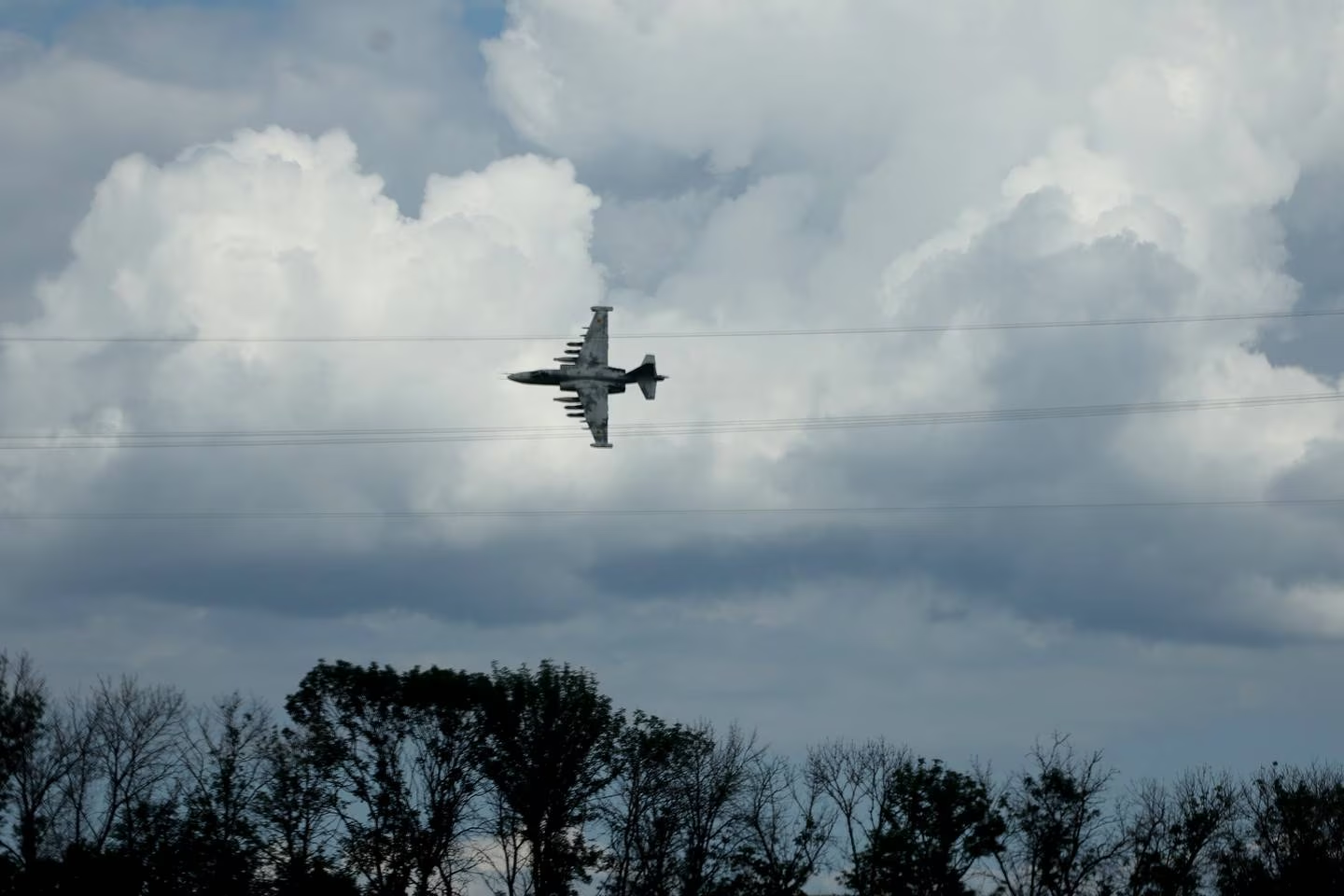 Which fighter jet is best for Ukraine as it fights off Russia ...