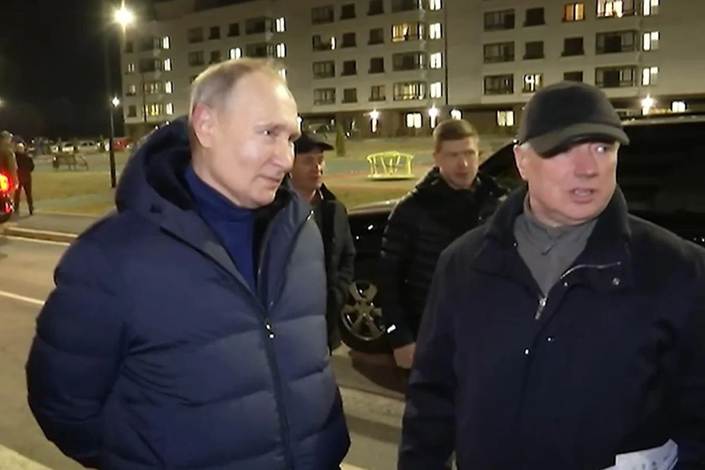 The Ministry of Defense explained why Putin came to Mariupol at night ...