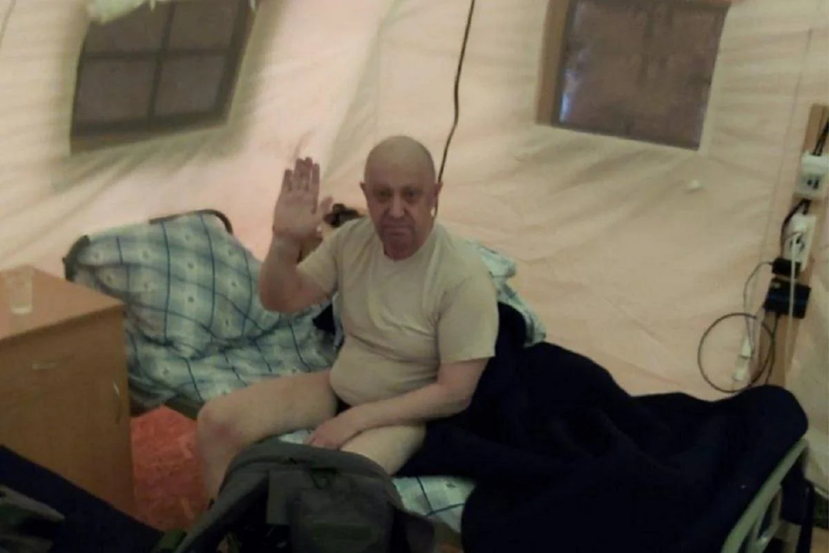 Prigozhin was shown in a negligee: in social networks they laugh and ...