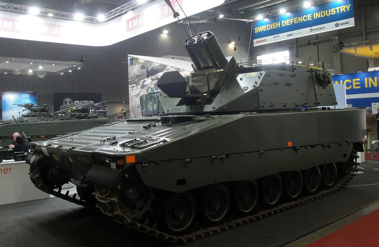 ANALYSIS: The CV-90 – Sweden’s Formidable and Deadly Gift to Ukraine ...