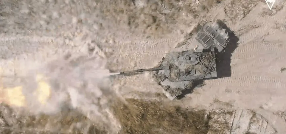 ‘This Tank Is Like A Sniper Rifle.’ Ukraine’s Challenger 2 Can Shoot At ...