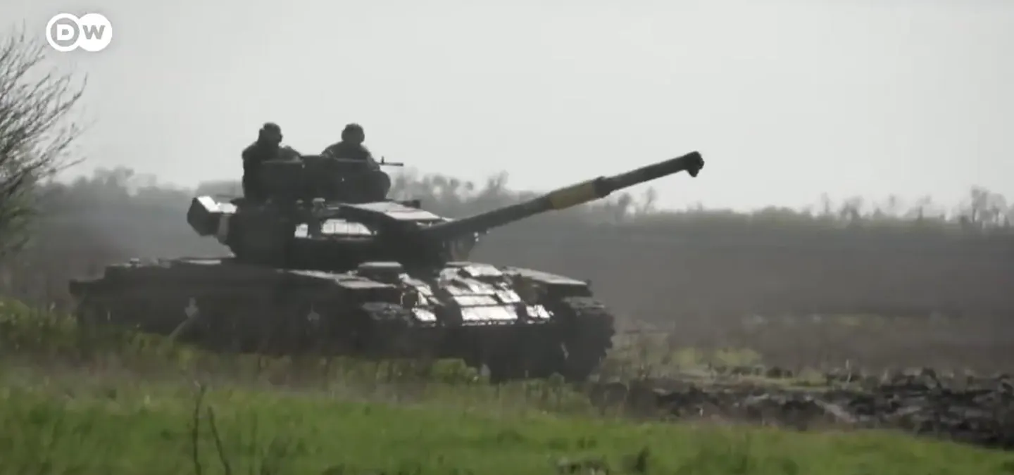 A Rare Tank-On-Tank Battle In Eastern Ukraine May Have Drawn In Ukraine ...