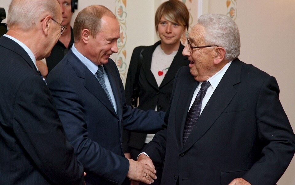 Putin praises ‘wise and far-sighted’ Kissinger – Ukraine Today .org