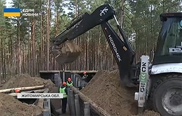 Ukraine Building Defense System On Border With Belarus 24/7 – Ukraine ...