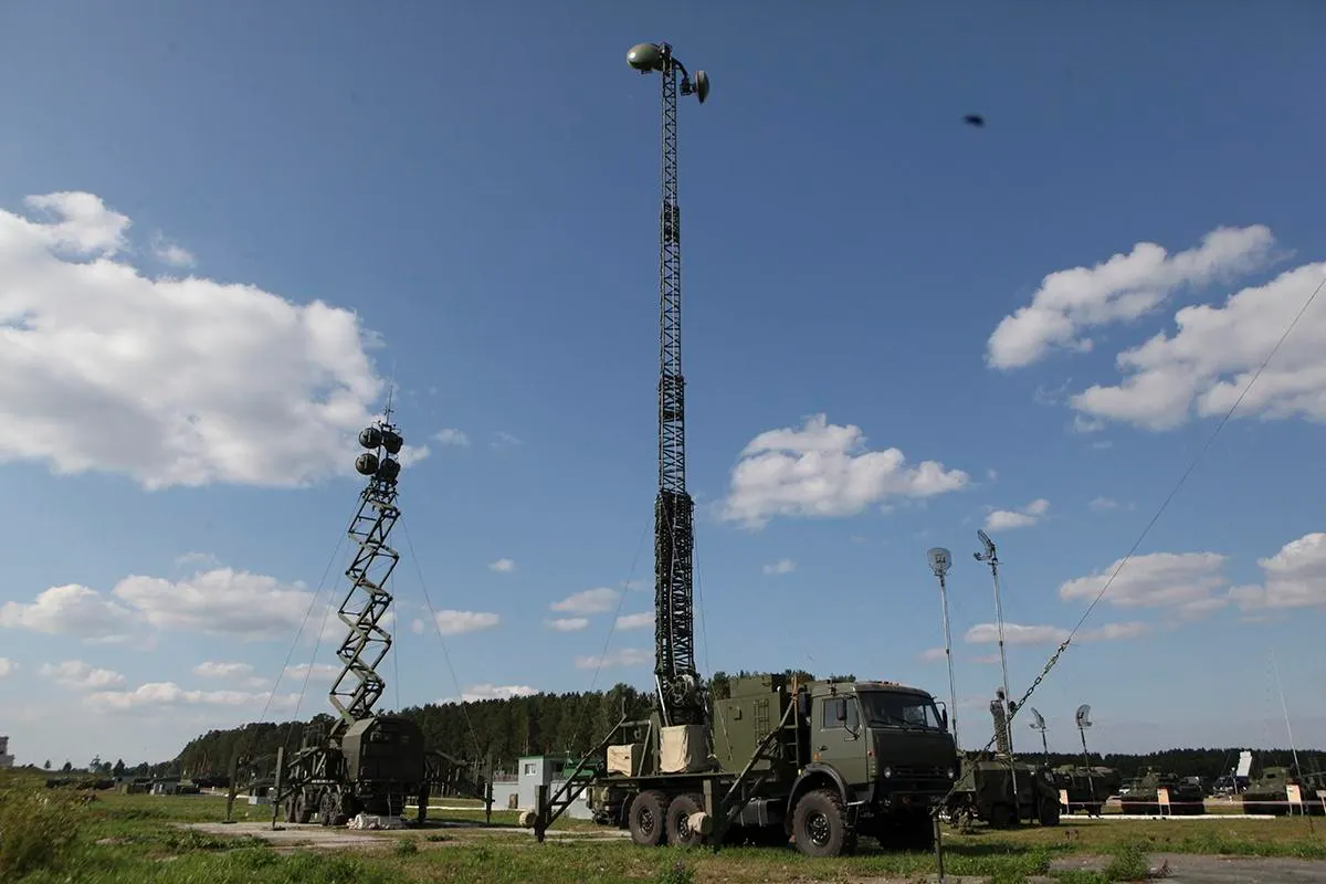 The Russian Army’s Best Long-Range Radio Vehicles Can Bounce Signals ...