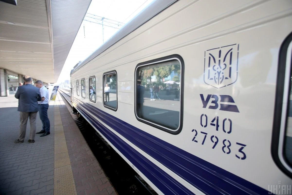 “Ukrzaliznytsia” will speed up the train from Kyiv to Poland: how it ...