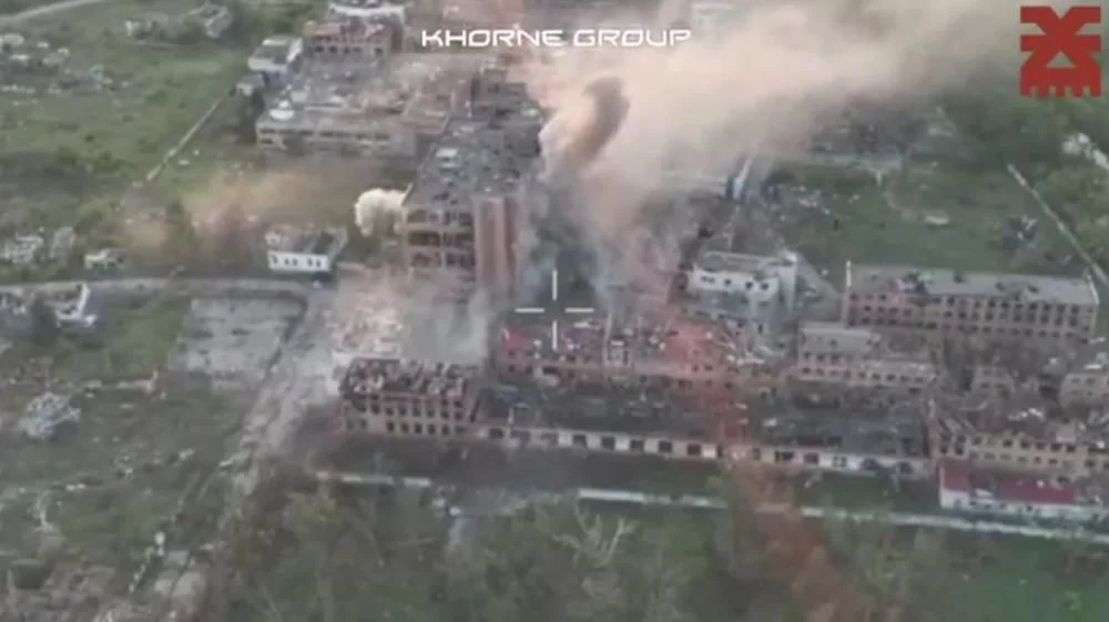 Russian paratroopers were “ground up” at the Aggregate Plant in ...