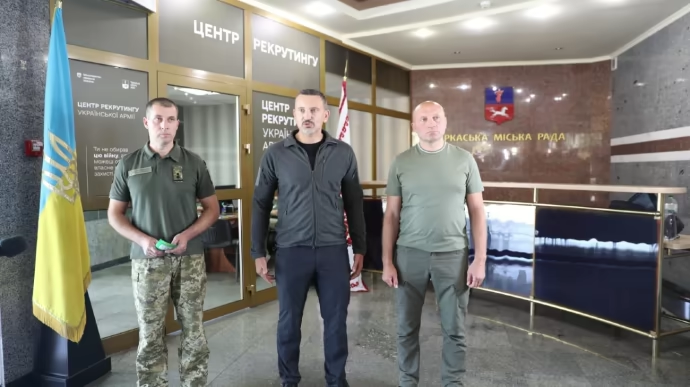 Each month, 6,500 volunteers join Ukraine’s Defence Forces through ...