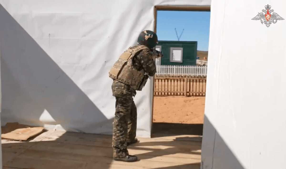 The Ministry of Defense of the Russian Federation showed exercises in ...