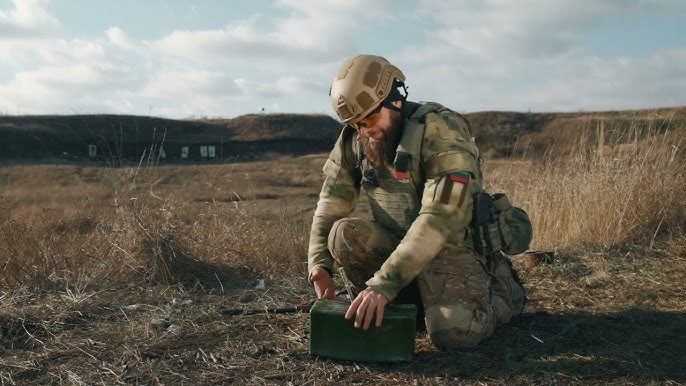 Russians Set Ambushes for Ukrainian Drones Using MON-100 and MON-90 ...