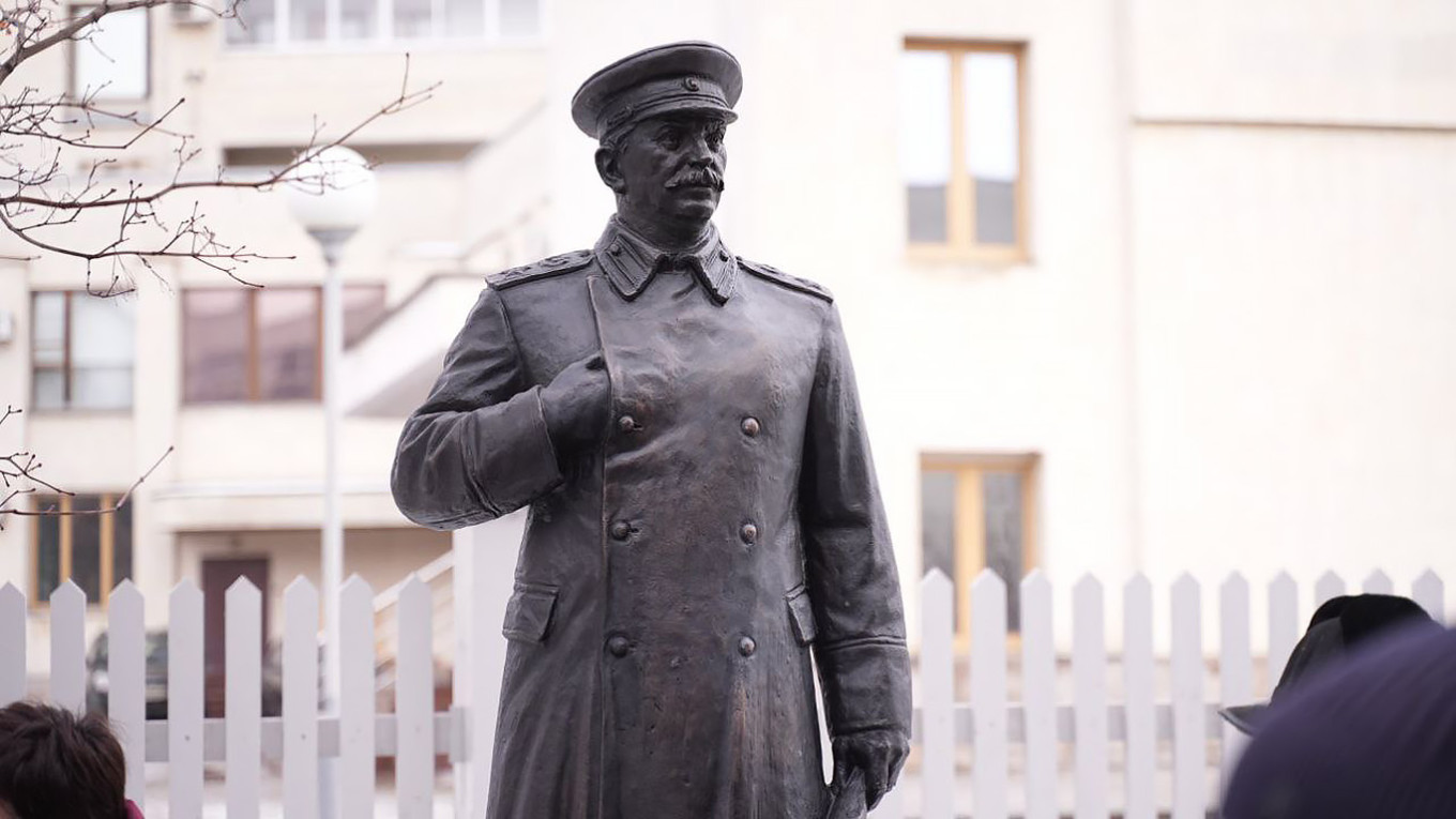 New Stalin Monument Unveiled in Russia’s Vologda Region – Ukraine Today ...