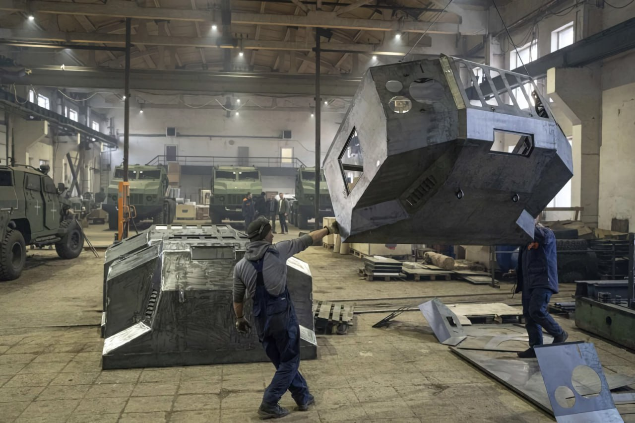 Allies Allocate $1.5 Billion For Weapons Production by Ukrainian ...