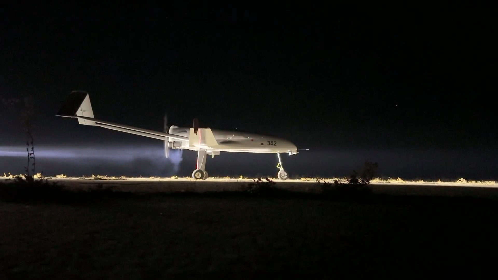 Ukraine to Expand Drone Production to 2,000 Per Month for Strikes on ...