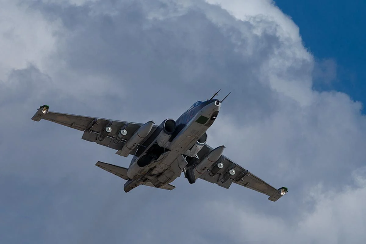 BREAKING NEWS: Russian attack jet shoots down its own Su-25 (video ...