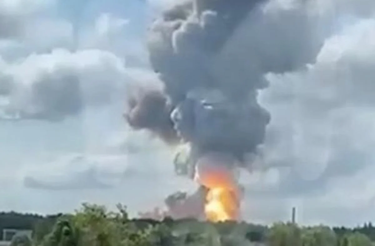 BREAKING NEWS: An explosion has occurred at a gunpowder factory in the ...