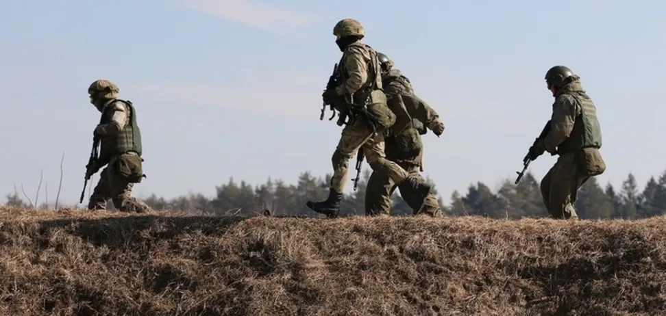 Is the Russian Army no longer capable of “flag-raising”? Stupak ...