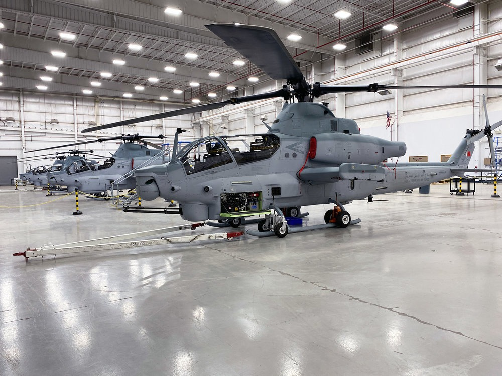 Bell Views Ukraine as Key Hub for H-1 Helicopter Assembly in Europe ...